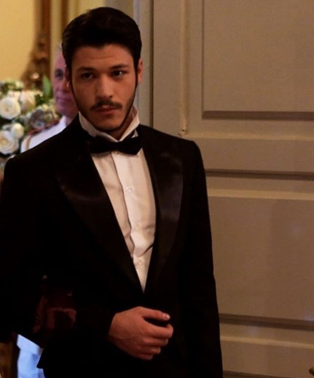 Kubilay Aka'nın hayran olduğu oyuncu kim? - MedyaFaresi.com